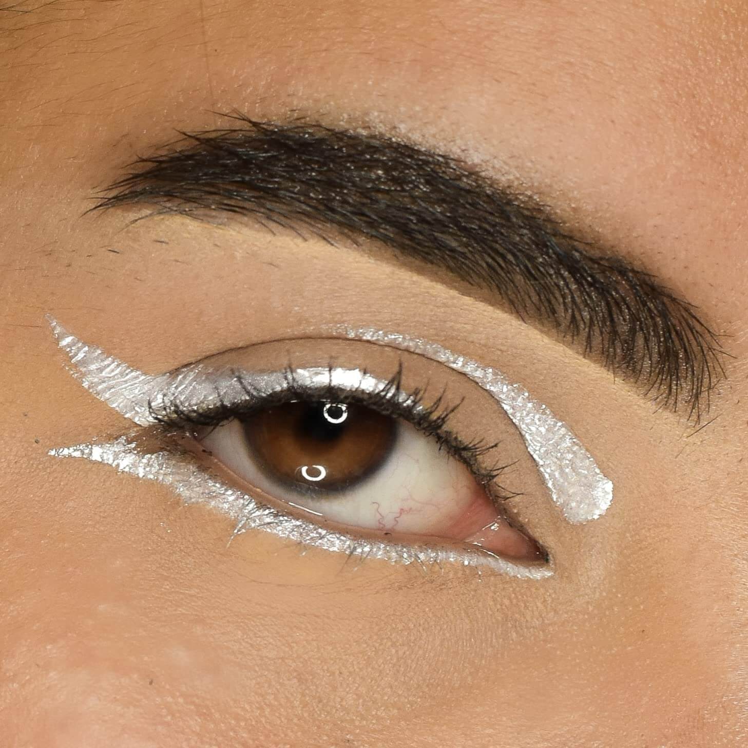 frame me metallic eyeliner